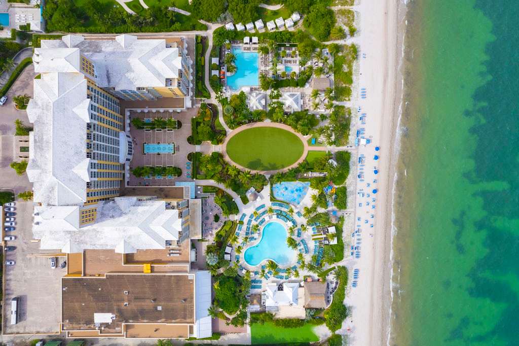 Diamond - Ocean View Unit Located at Ritz Carlton | Frenchy Luxury